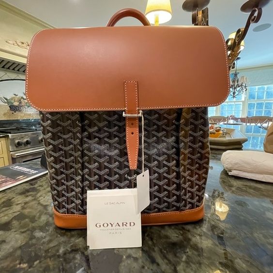 handbag brand Goyard Iconic bag models from famous